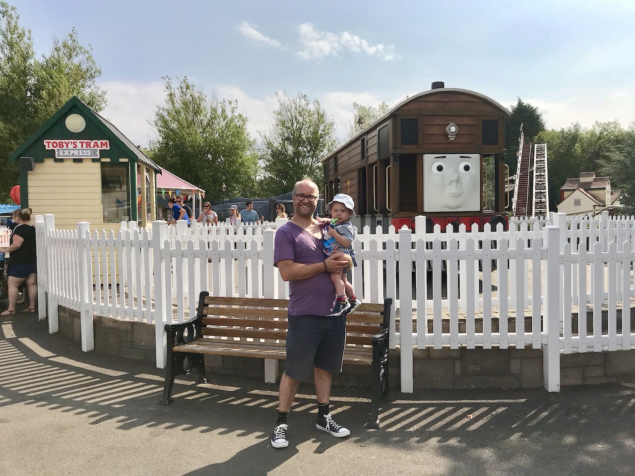A TODDLER’S FIRST THEME PARK: Day Out at Drayton Manor’s Thomas Land ...